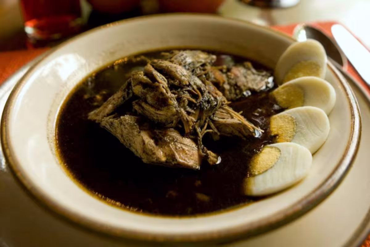 El Chirmole y el Relleno Negro: Dos joyas de la gastronomía yucateca ...