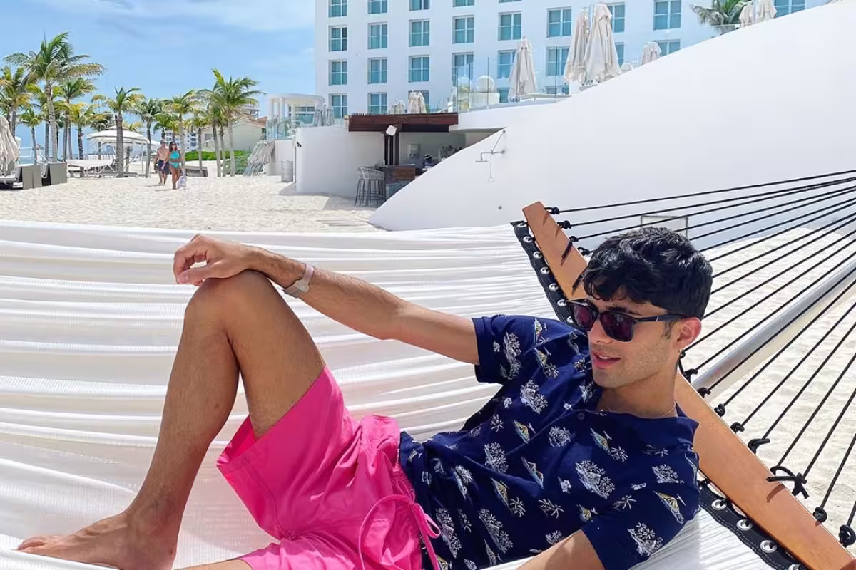 Eric Brian Colón de CNCO presume de sus vacaciones en Cancún - PorEsto