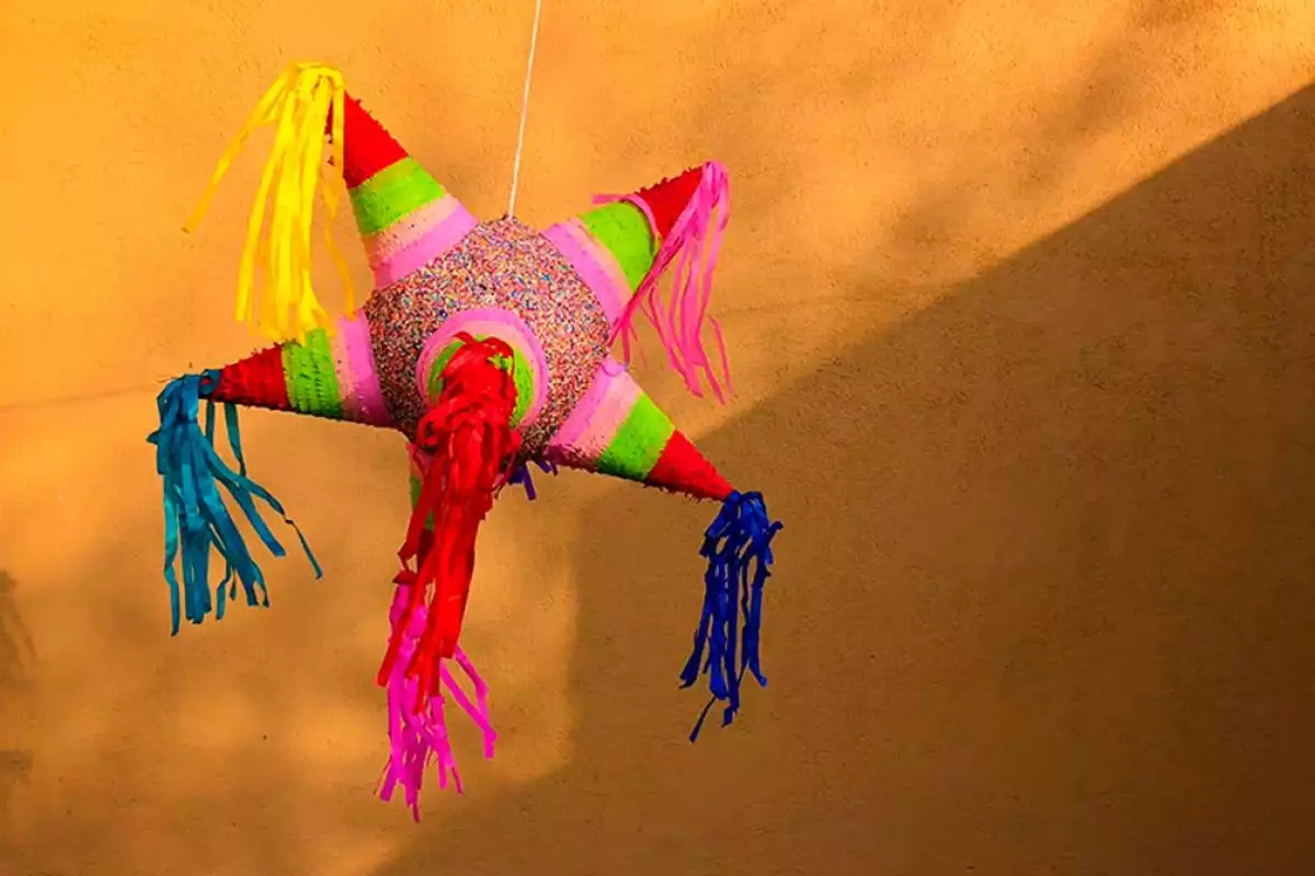 Posadas 2022: ¿Cuál es el significado de los siete picos de la piñata? - PorEsto