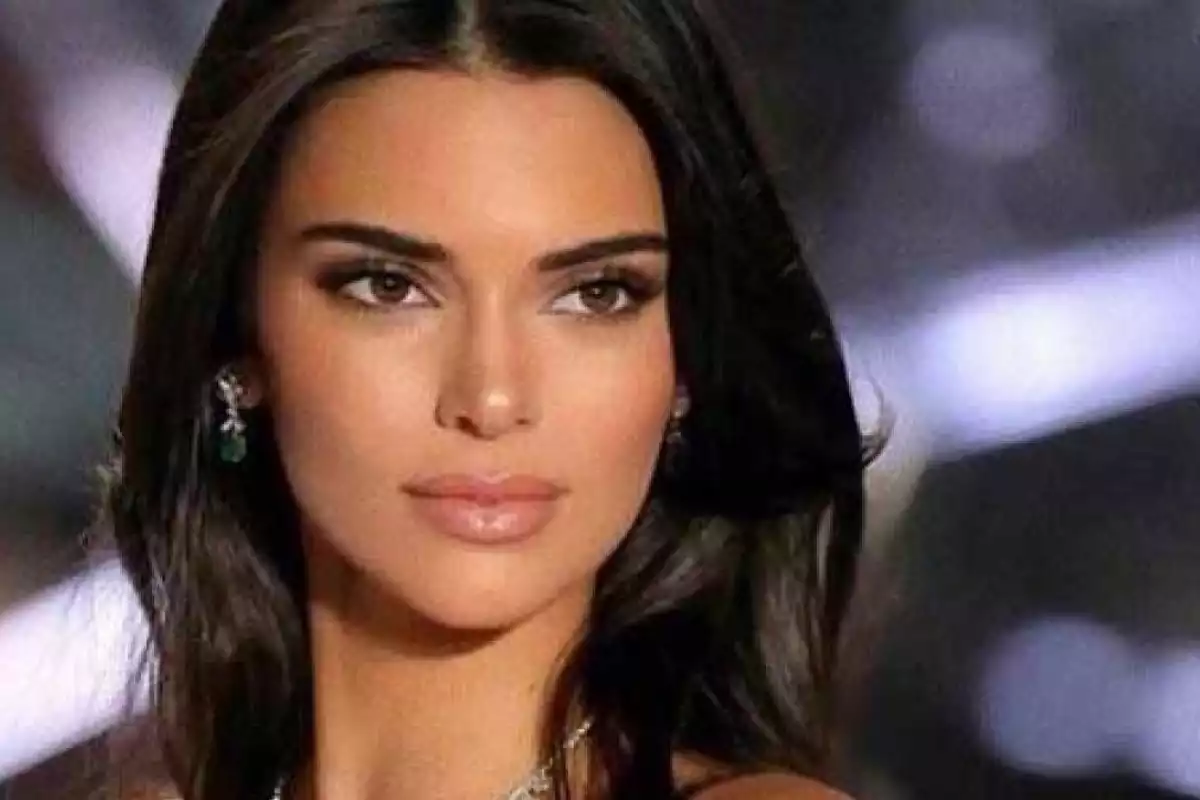 Kendall Jenner sube sensual foto en bikini a Instagram - PorEsto
