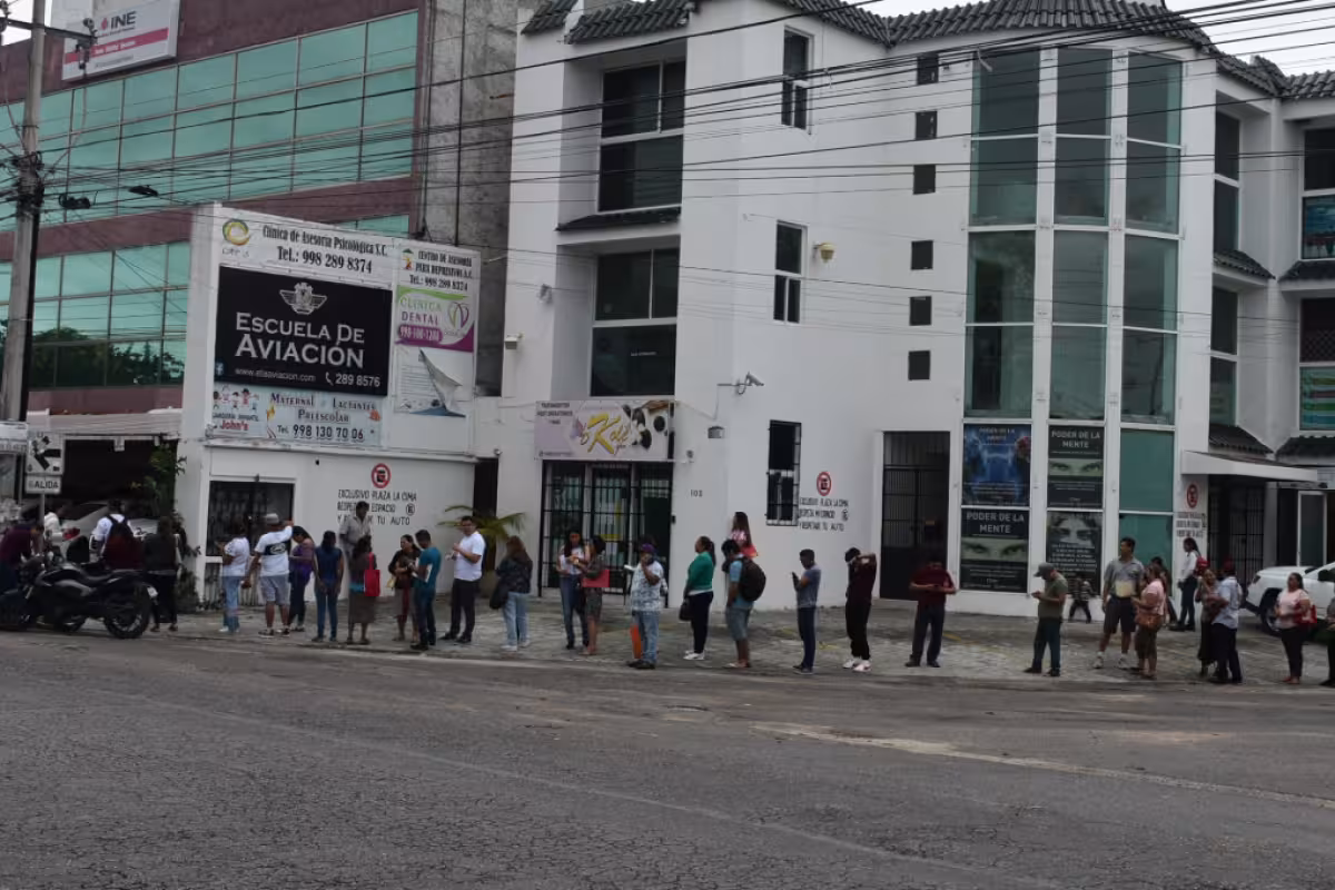 INE Cancún: Vence el plazo para tramitar la credencial de elector - PorEsto