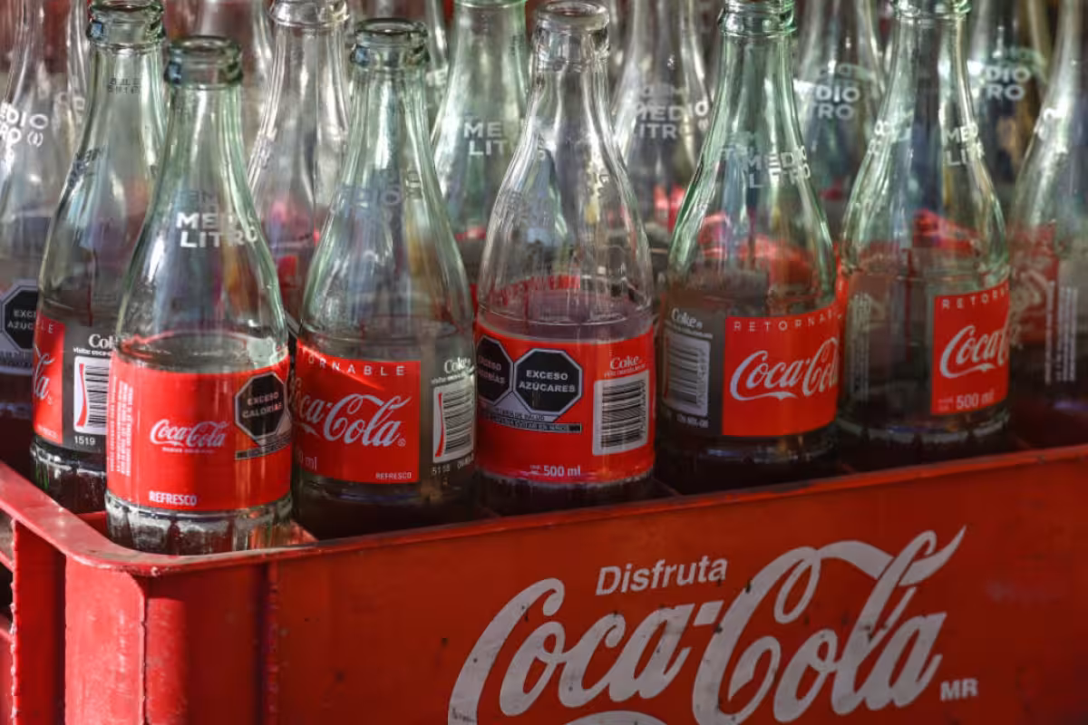 Coca Cola pirata: ¿Cómo identificarla del refresco original? - PorEsto