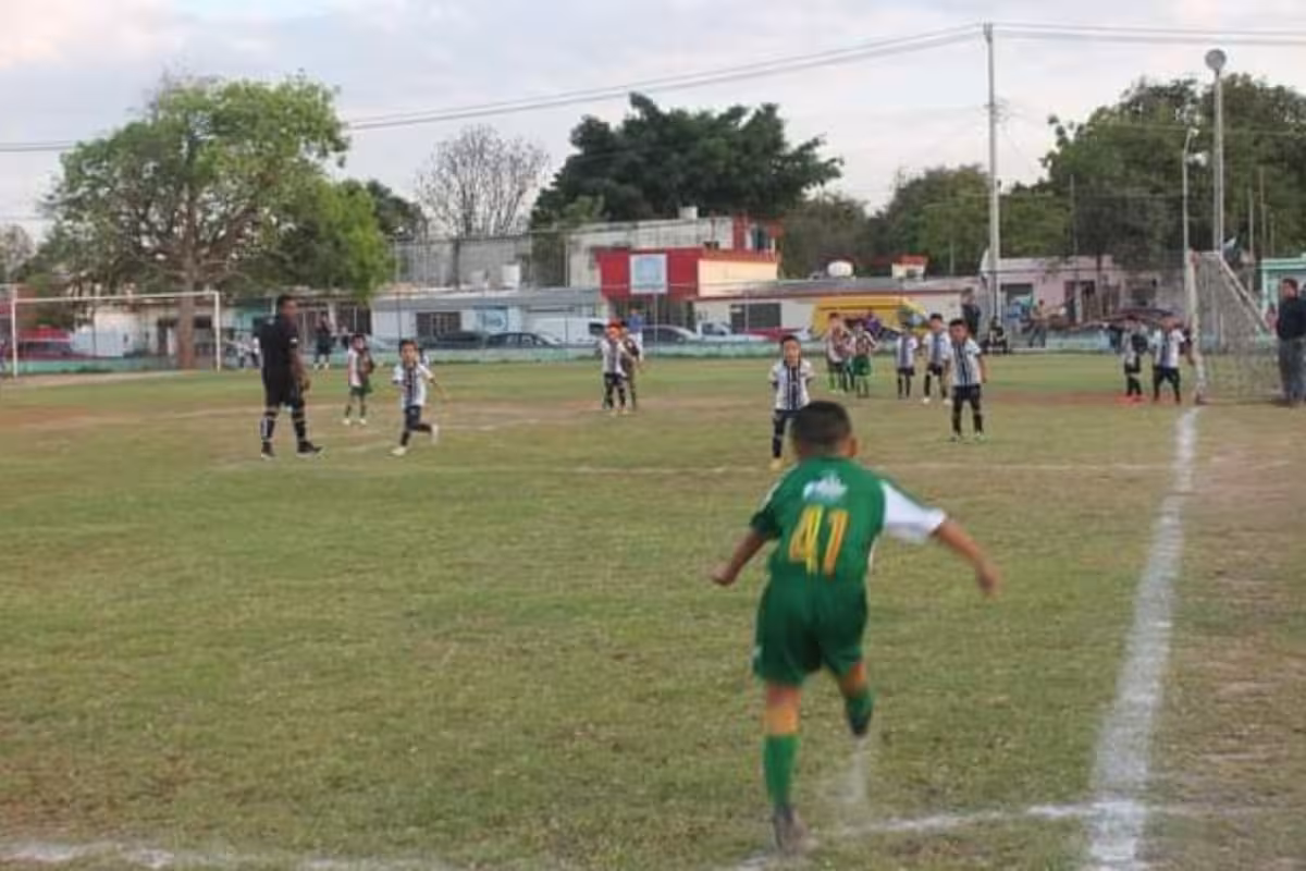 Mérida arranca 'con el pie derecho' en la Copa Yucatán de Futbol - PorEsto
