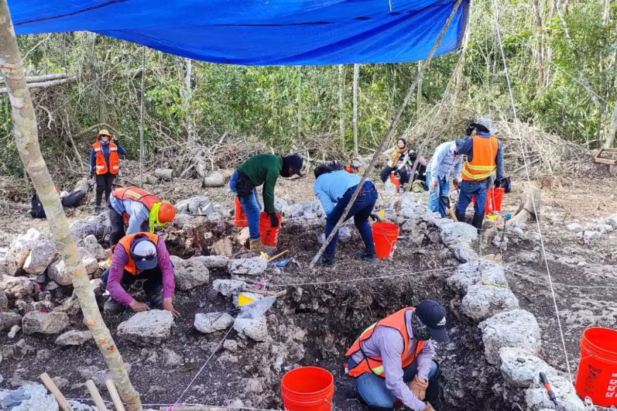 Descubren 205 monumentos arqueológicos en Chetumal, Quintana Roo - PorEsto