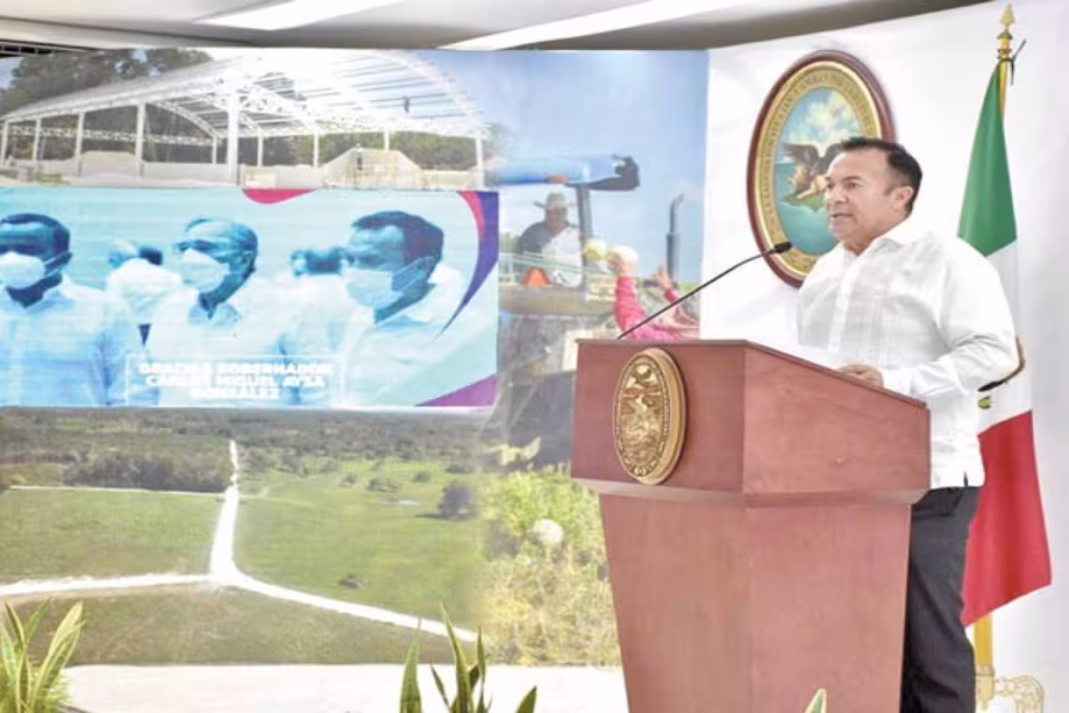 Museo de Ciudad del Carmen exhibe a exalcalde priista como "espurio ...