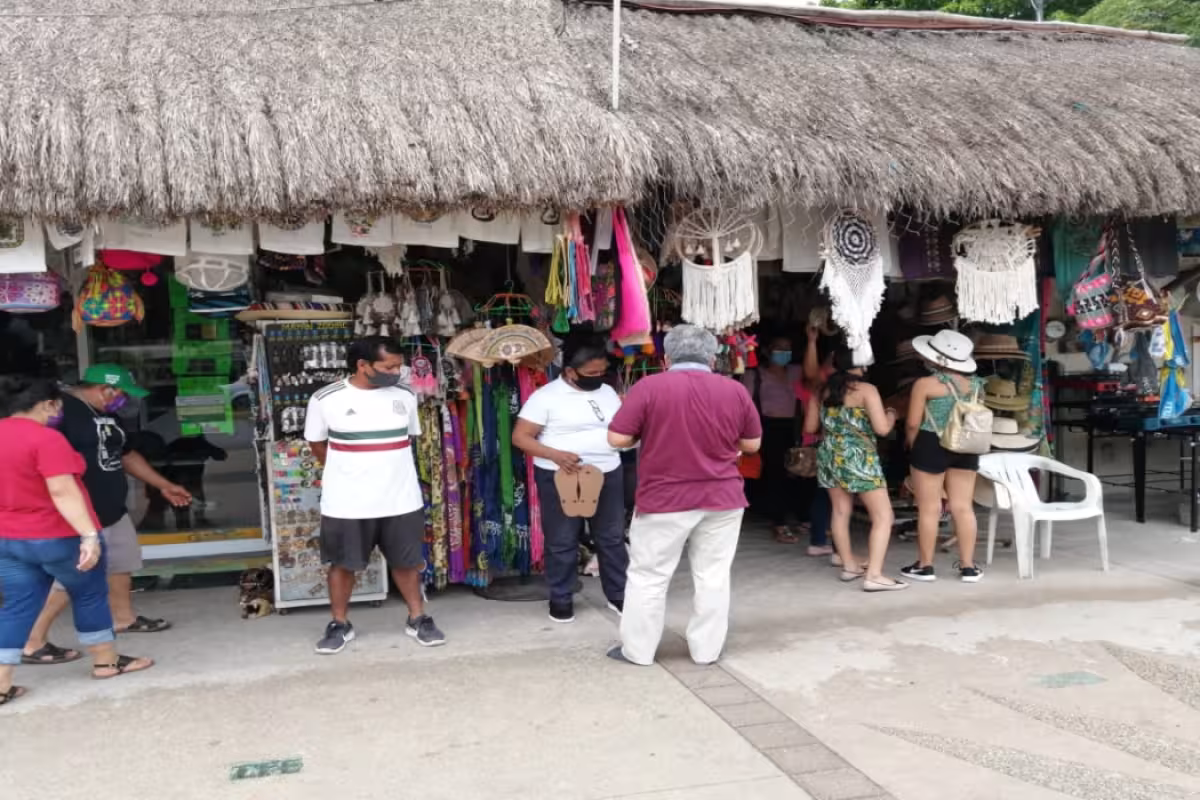 Vendedores de artesanías piden más promoción turística en Tulum - PorEsto