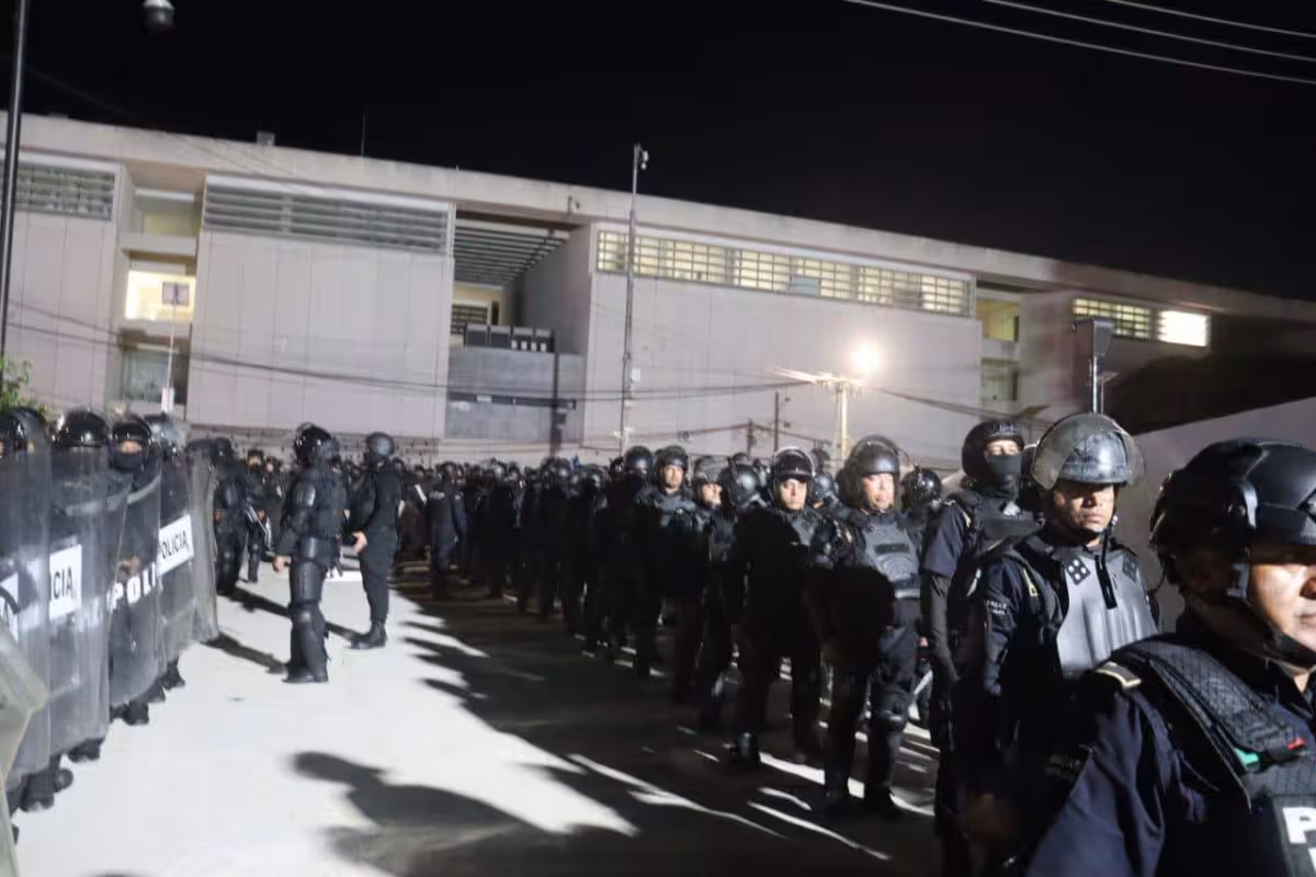 Ejecutan operativo de seguridad en el Cereso de Mérida - PorEsto