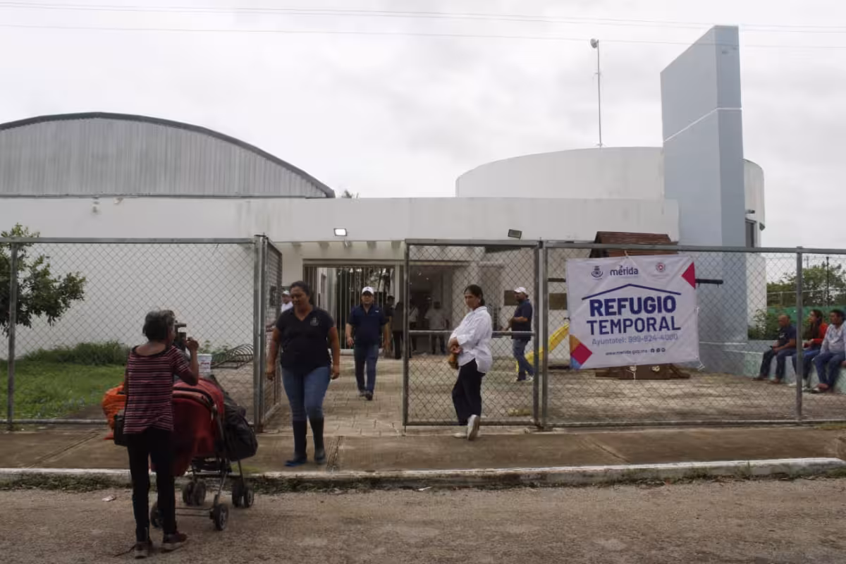 Más de 200 meridanos se resguardan del huracán Beryl en los refugios ...
