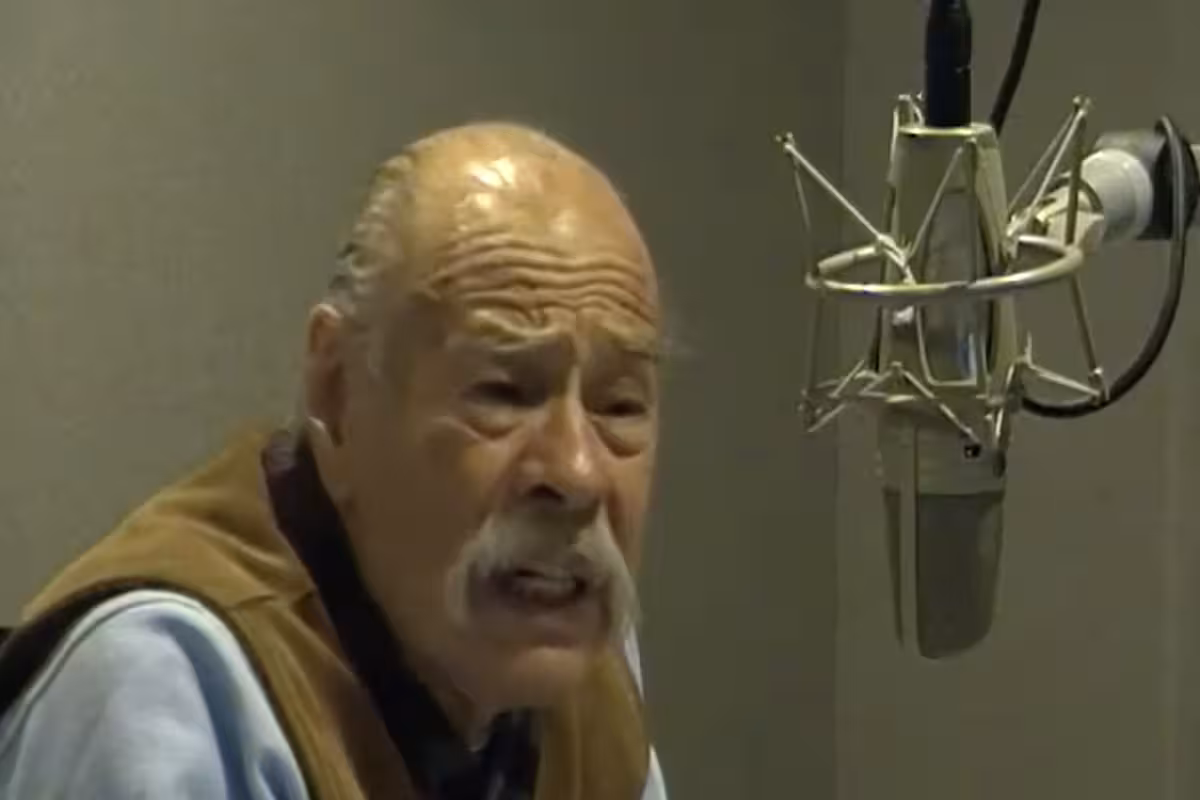 Políticos, instituciones y lectores despiden al escritor Tomás Mojarro ...