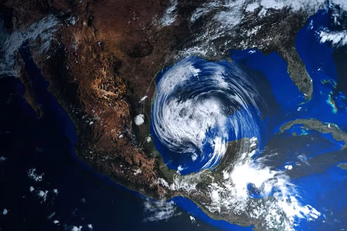 Buscan fortalecer sistemas de alerta temprana ante huracanes en México ...