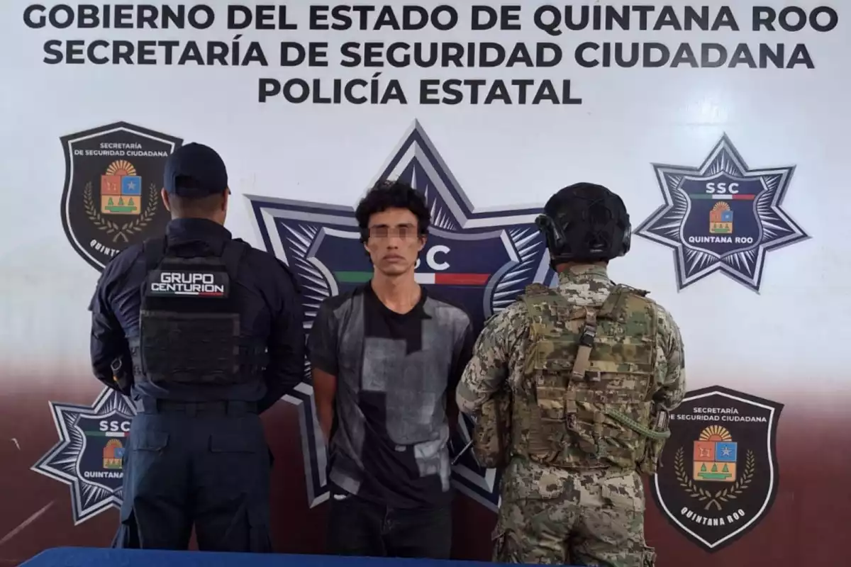 Detienen a un hombre por presunta posesión de droga en Cancún - PorEsto