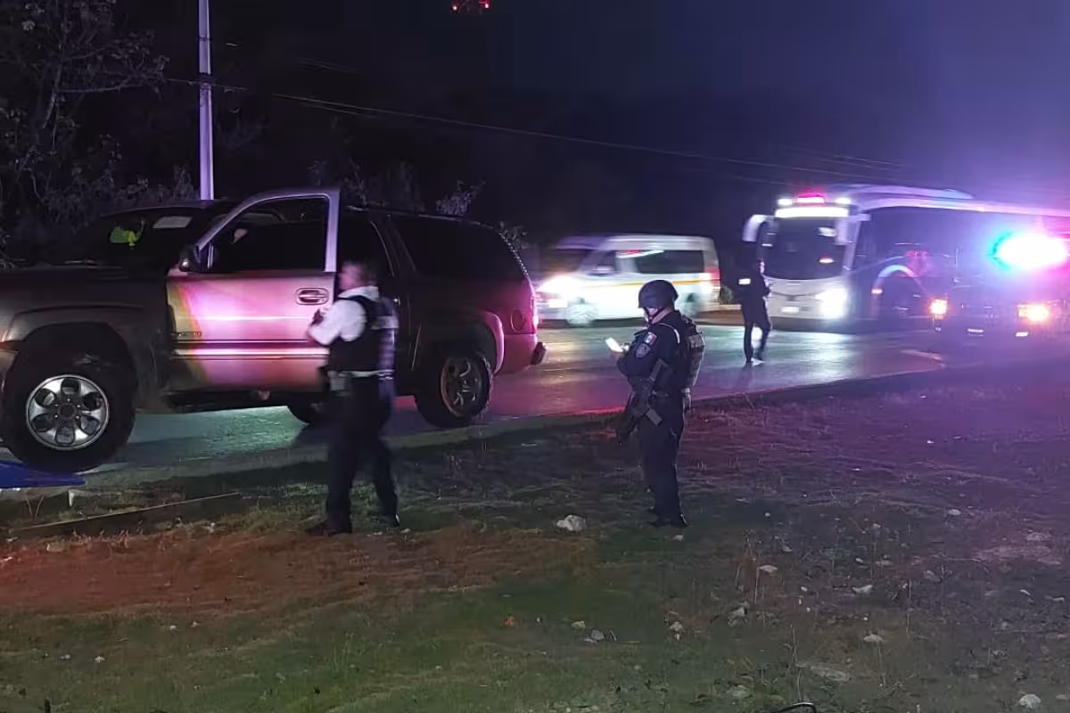 Pollero desata persecución en Playa del Carmen; abandona a 11 ...