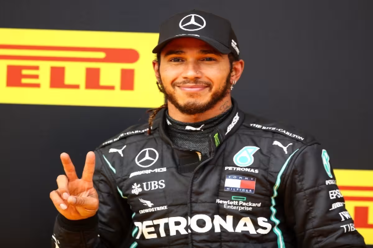 Lewis Hamilton se lleva el Gran Premio de Estiria en la Fórmula 1 - PorEsto