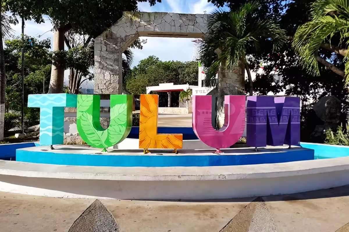 Aparece mensaje con amenazas colgado en el mercado de Tulum - PorEsto