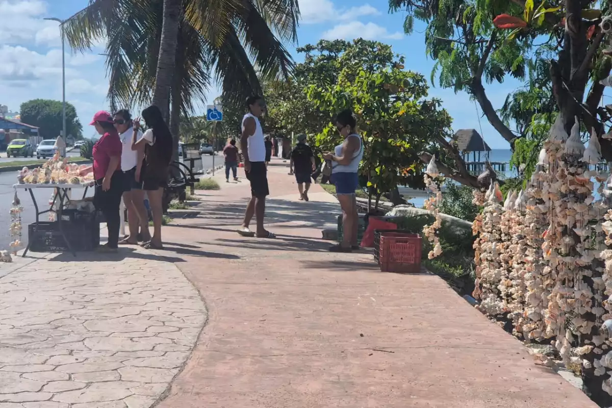 Ventas de artesanías en el malecón de Champotón caen hasta en un 86 por ...