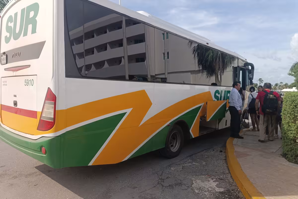 Conoce los 5 horarios en los que puedes ir en autobús a la estación del ...