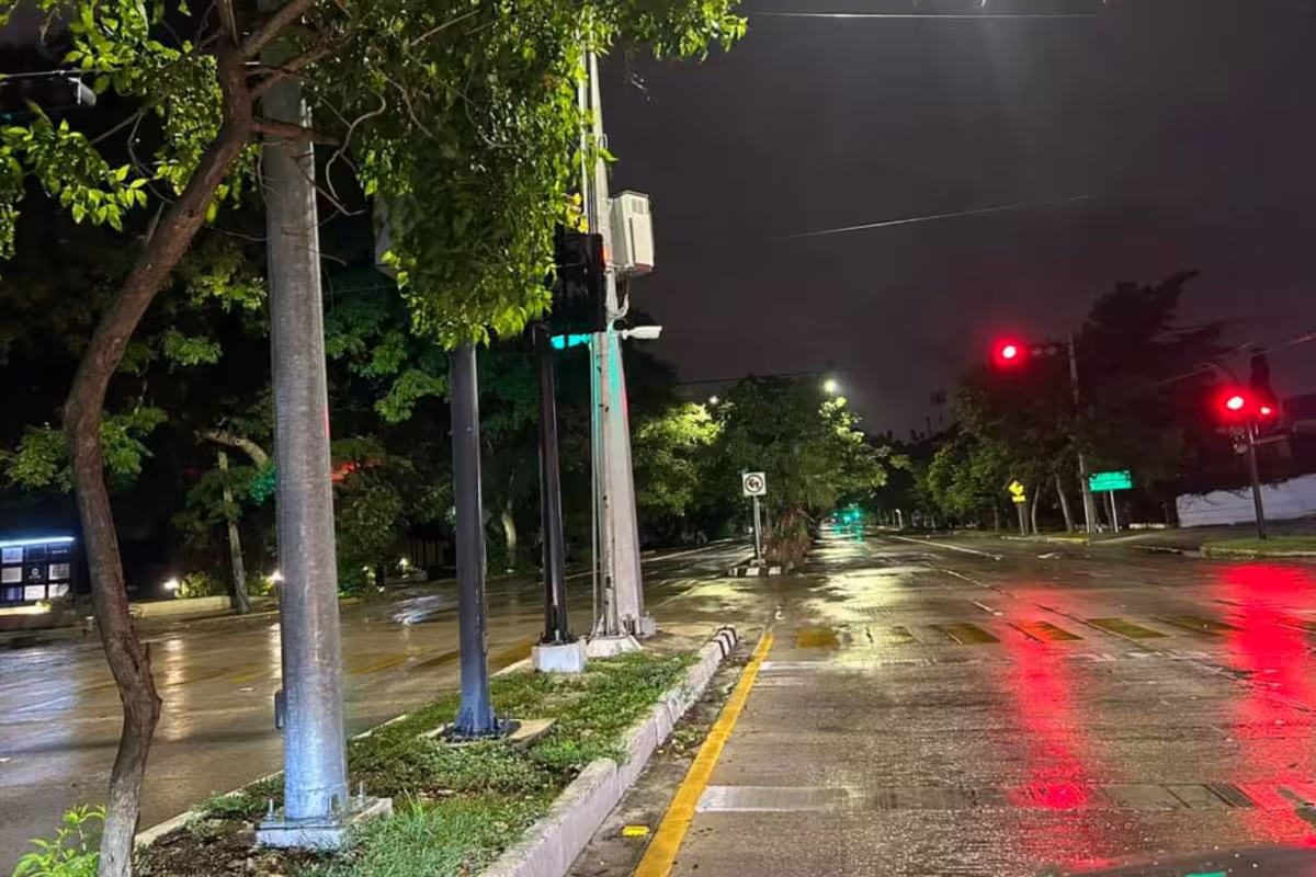Huracán “Milton” no detiene operaciones de la terminal de autobuses en ...