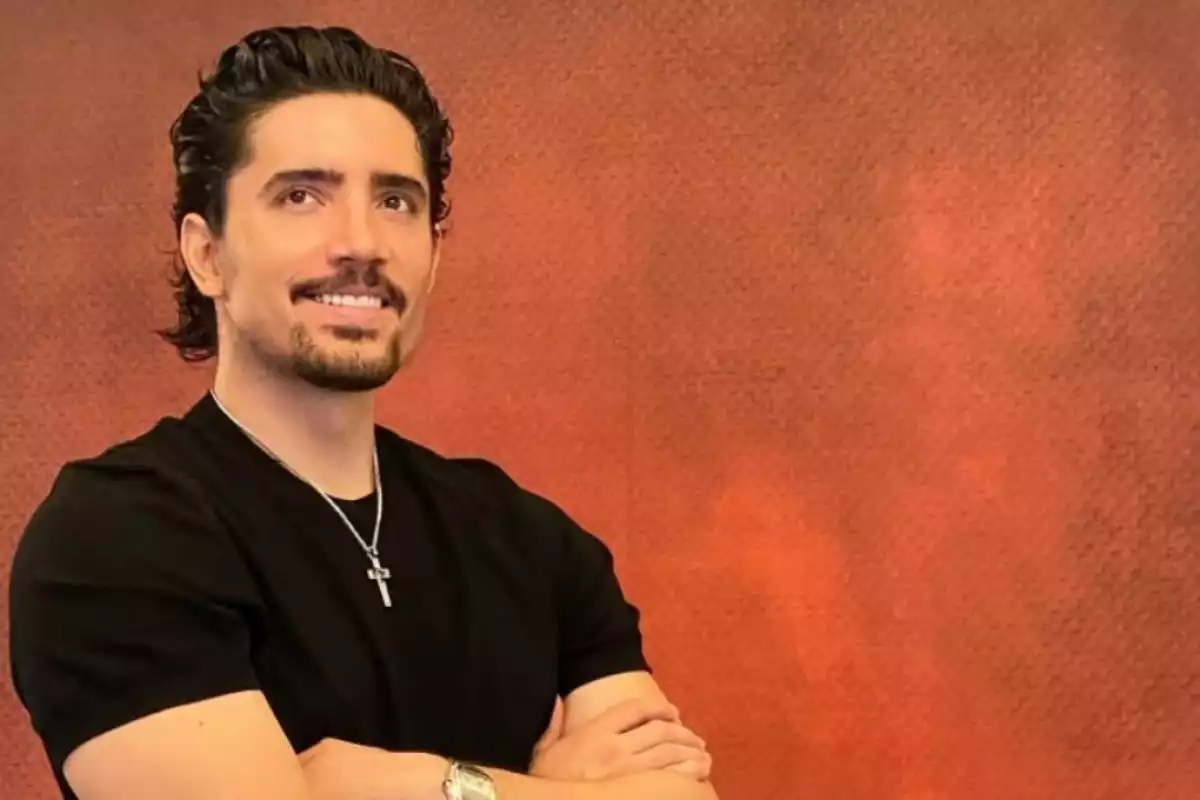 La hija de Alex Fernández se encuentra hospitalizada, esto se sabe ...