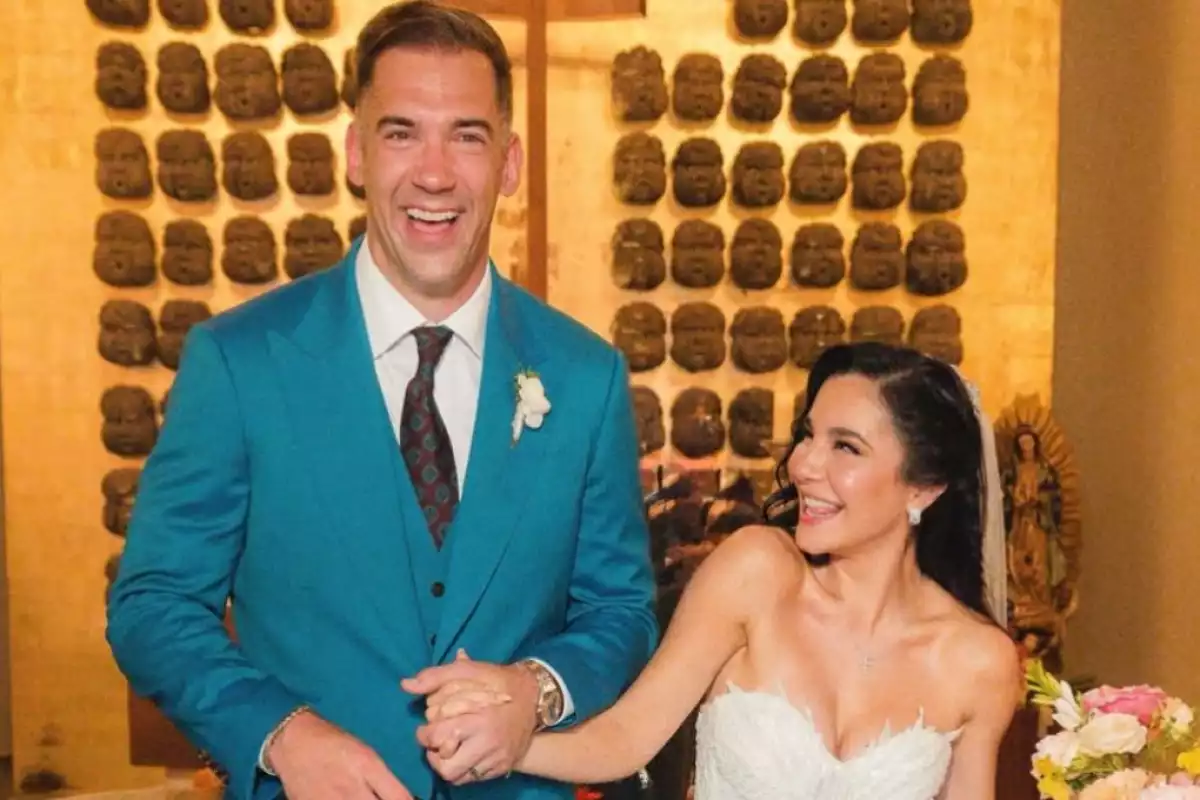 Lewis Howes, esposo de Martha Higareda, revela los detalles del estado ...