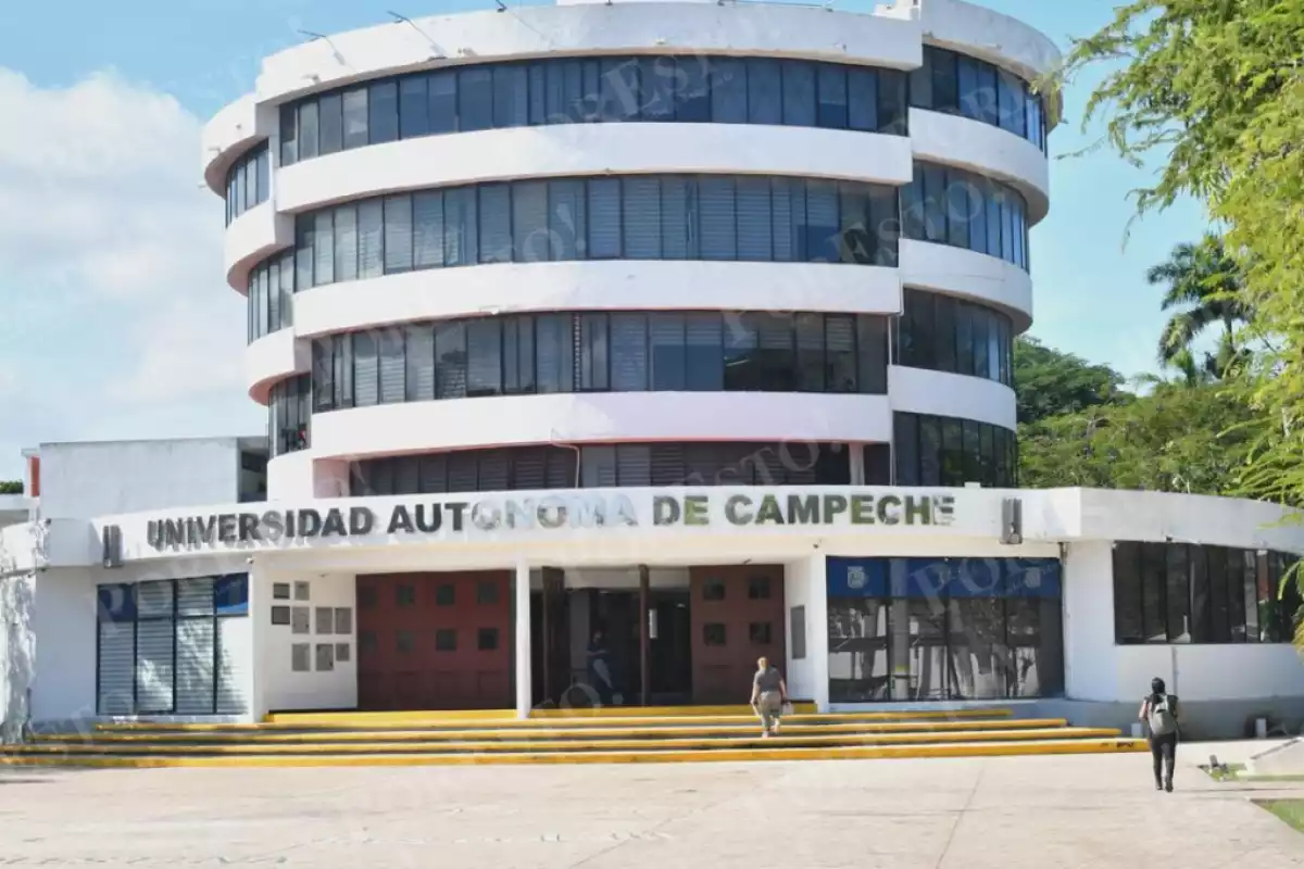 Exrector de la UACAM debe afrontar consecuencias de sus actos; Supauac ...