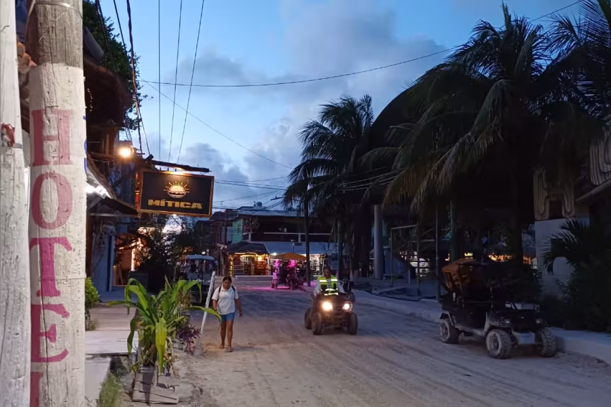 Entra en vigor ley seca por huracán Milton en Holbox - PorEsto
