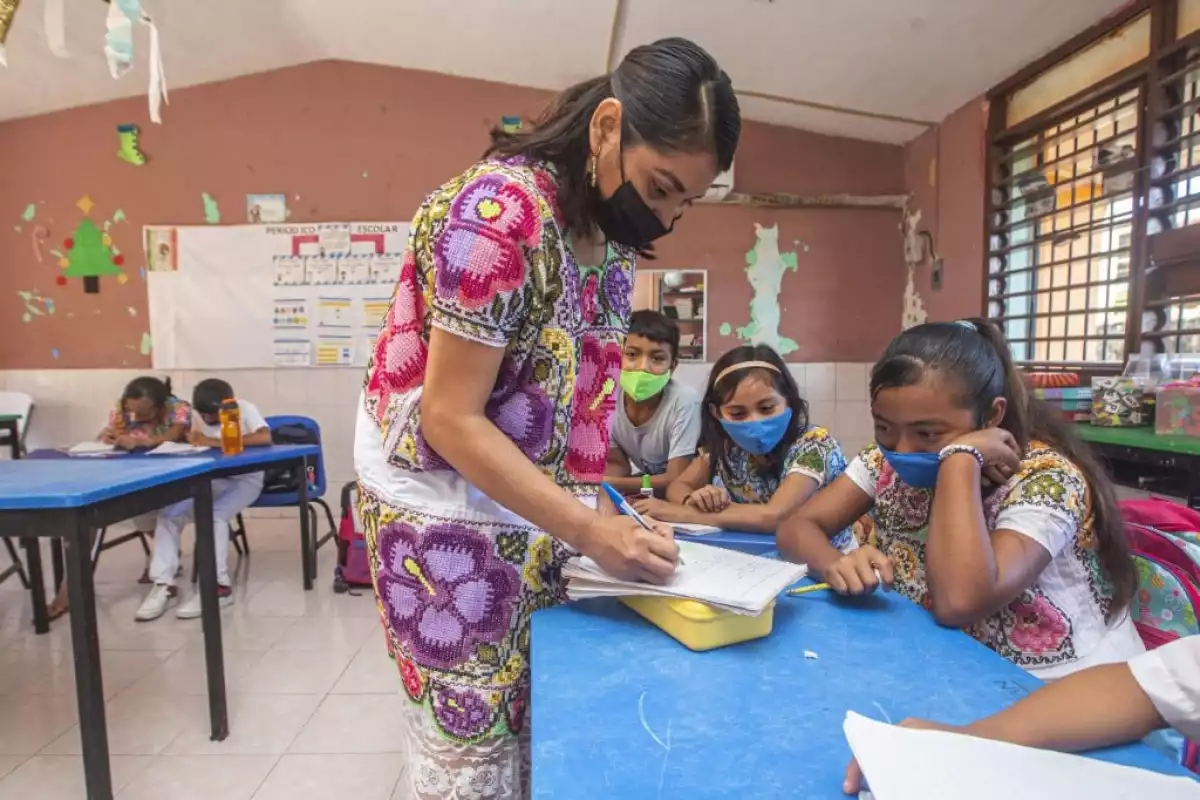 Unicornio Por Esto: Educación e Identidad Maya, entrevista a Jesús ...