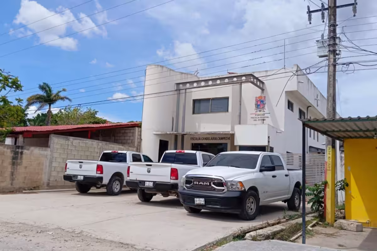 Tragedia en cementerio de Candelaria: Excavaban tumba y uno terminó ...