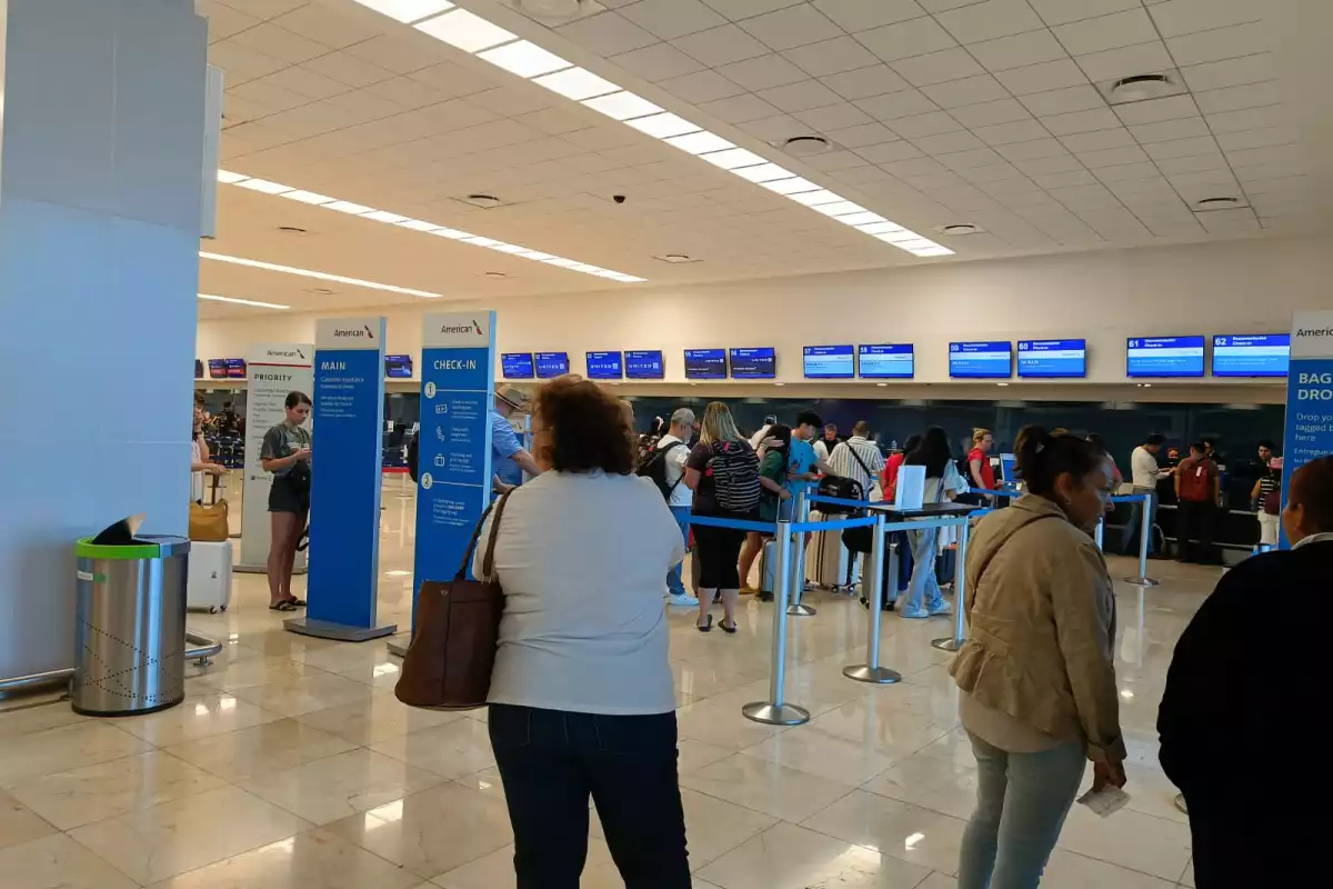 Aeropuerto de Mérida 16 de junio: American Airlines cancela dos vuelos ...