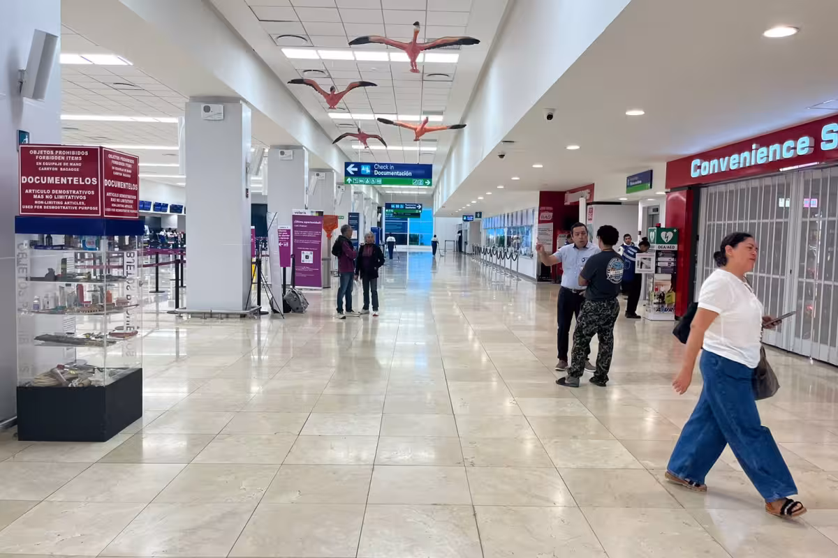 Huracán Milton: Aeropuerto de Mérida mantiene vuelos cancelados hoy ...