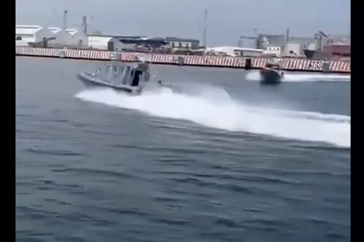 Barcos tipo Defender de la Marina se impactan en Veracruz; SEMAR ...