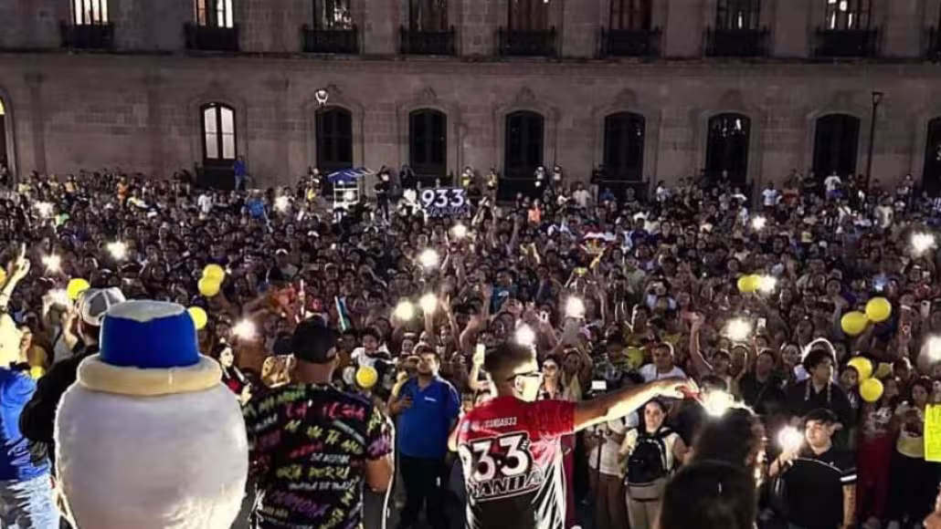 Más de 5 mil personas bailan el "Gallinazo" para apoyar a Mario Bezares ...