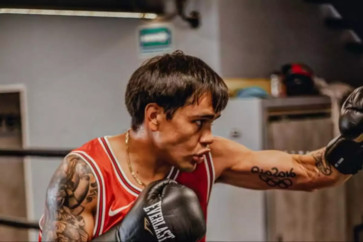 Misael Rodríguez vs Omar Chávez: ¿Cuánto dinero ganó el Chino tras ...