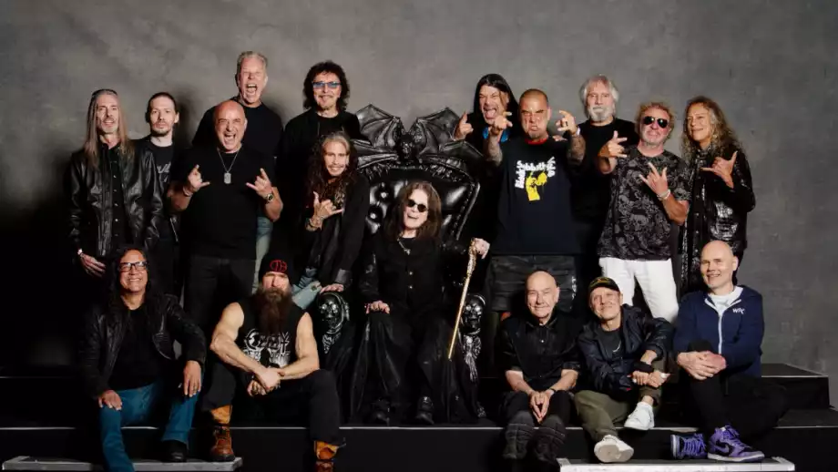 Ozzy Osbourne se reúne con Black Sabbath y se despide de sus fanáticos ...