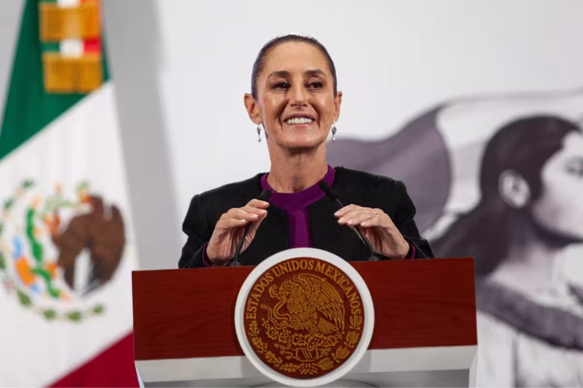 Claudia Sheinbaum rinde su Primer Informe de Gobierno en Palacio ...