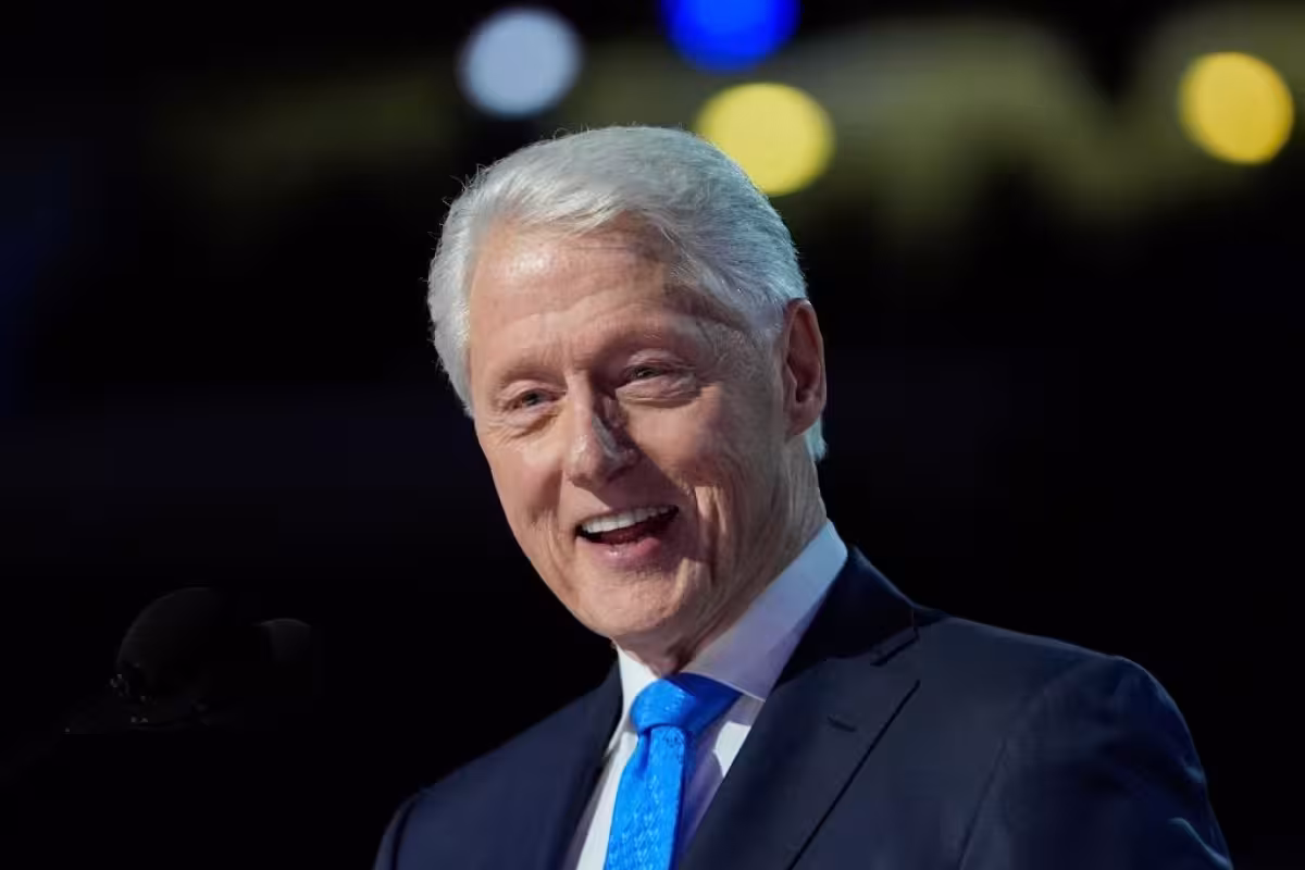 Trump exige investigar a Bill Clinton, Larry Summers y Reid Hoffman por ...